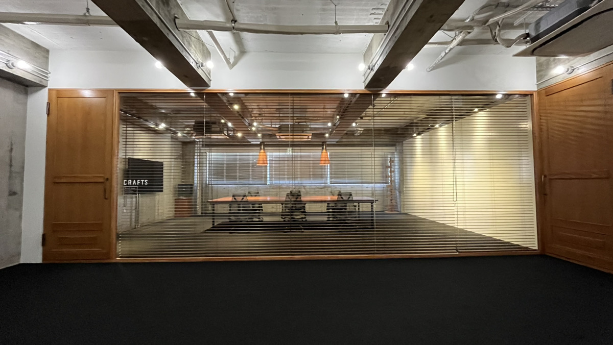 SMALL WORLD - Global IT Engineer Recruitment Career